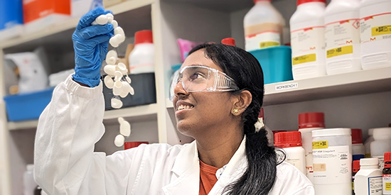 From frog brains to silk bladders: Thirty years apart, two women ...